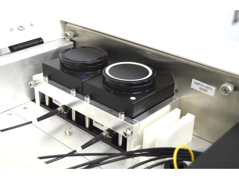 Beckman Coulter CytoFLEX LX U3-V5-B3-Y5-R3-IR2 Flow Cytometer (6)Lasers ...